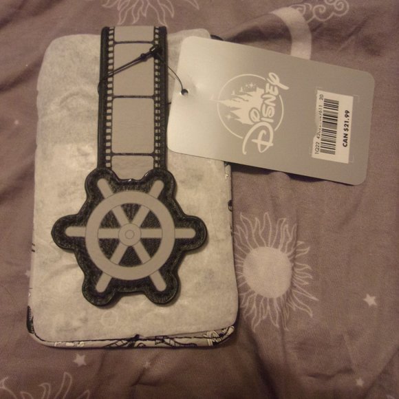 Disney | Bags | Disney Store Card Holder Wallet Steamboat Willie Rfid ...